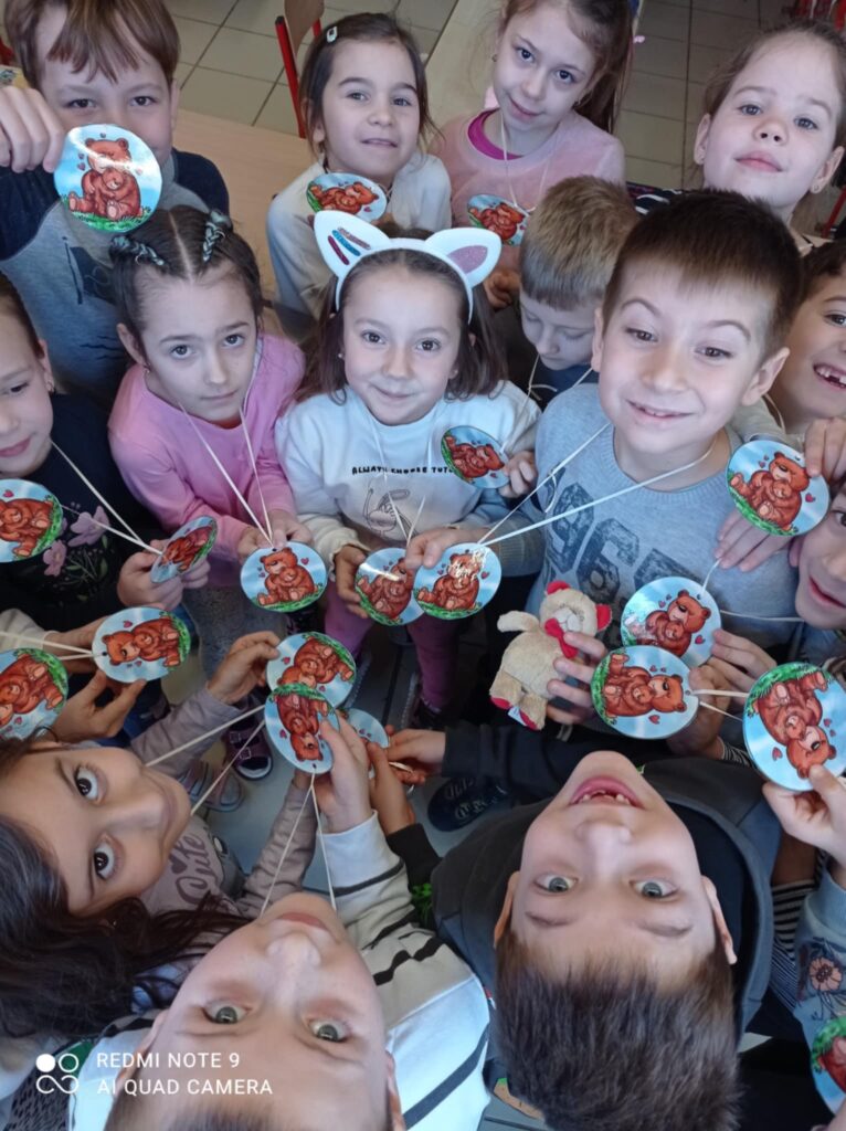 „Mackó hét” az 1.b-ben - mnámk